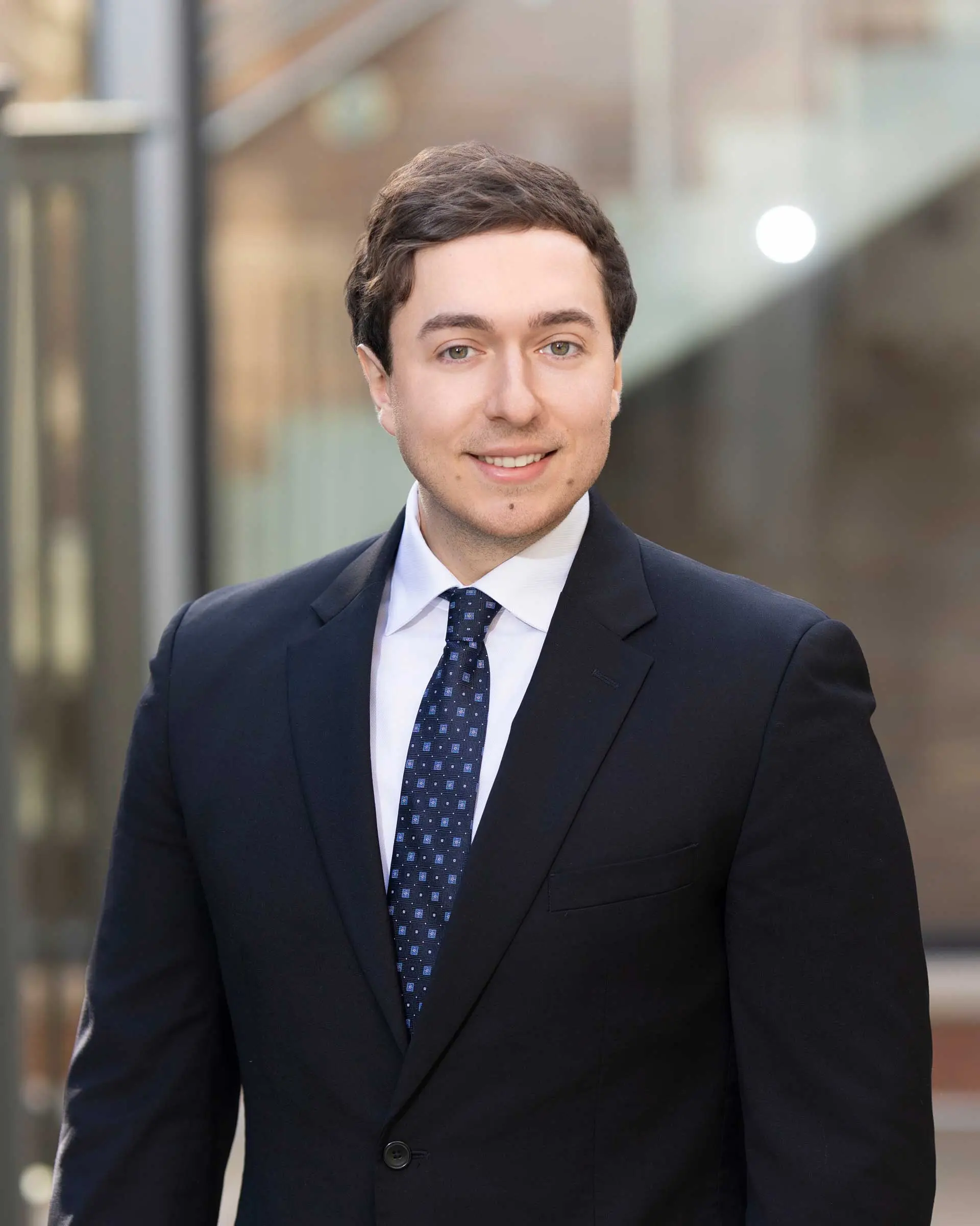 Business Lawyer | Noah Nathan